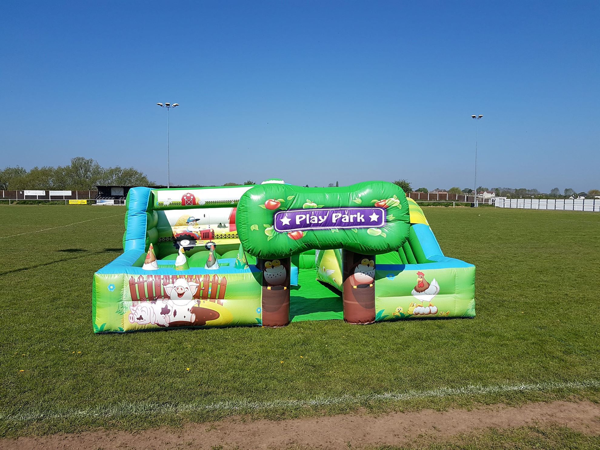 Worksop Bouncy Castle Hire. Playpark